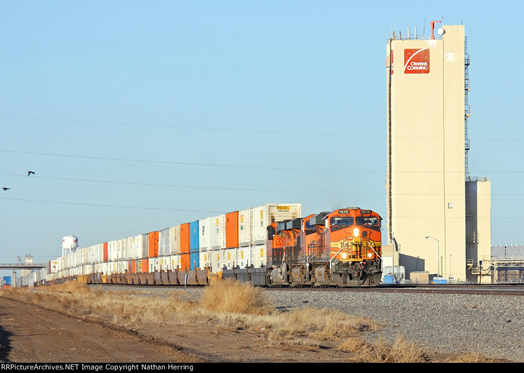 BNSF 7679 West